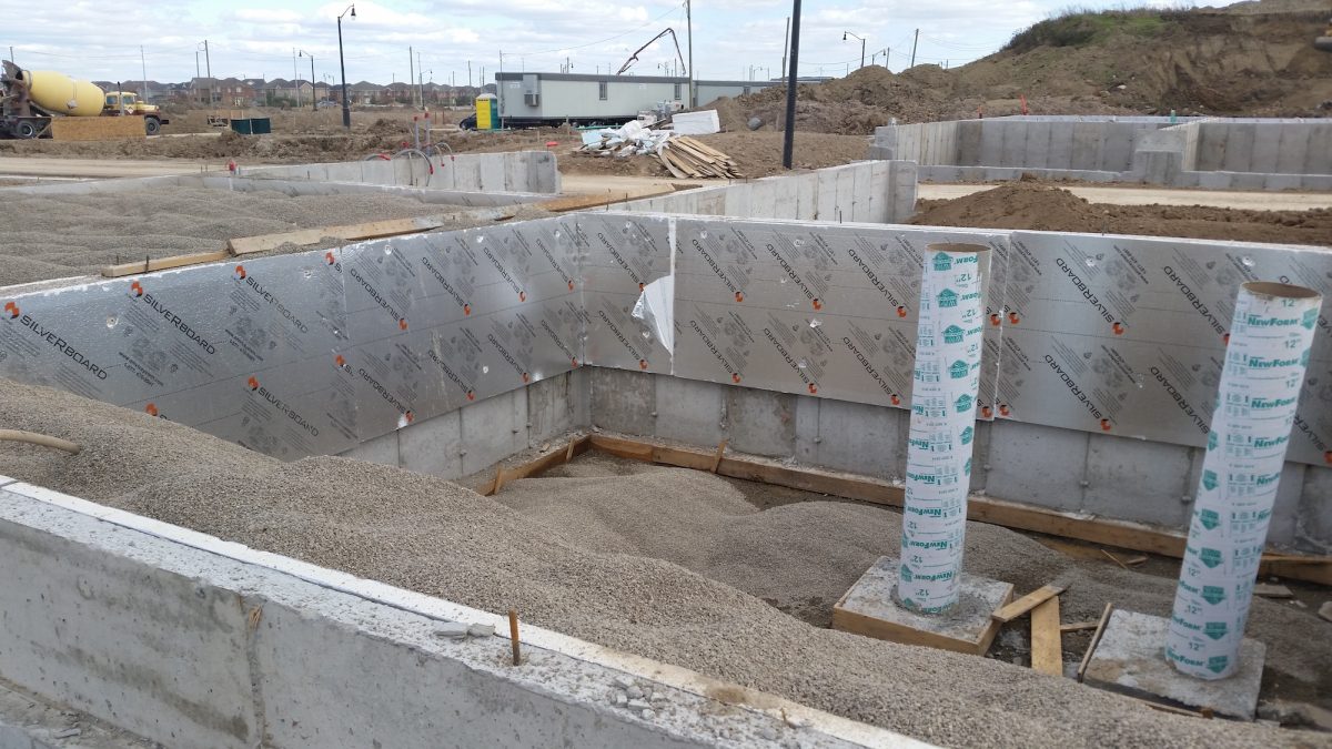 Complete Home Insulation: Improve Energy Efficiency | Alleguard