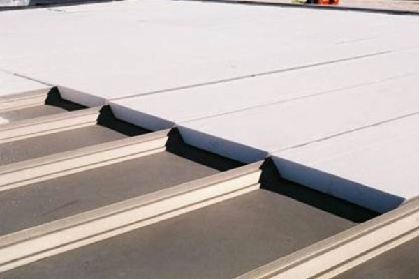 Comparing XPS, EPS, and Polyiso Insulation | Alleguard Comparing XPS, EPS, and Polyiso Insulation | Alleguard
